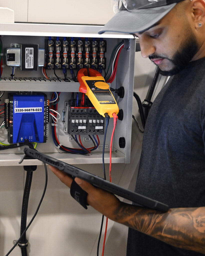 Grow Room HVAC Systems | AGronomic IQ – Smart HVAC for Growth